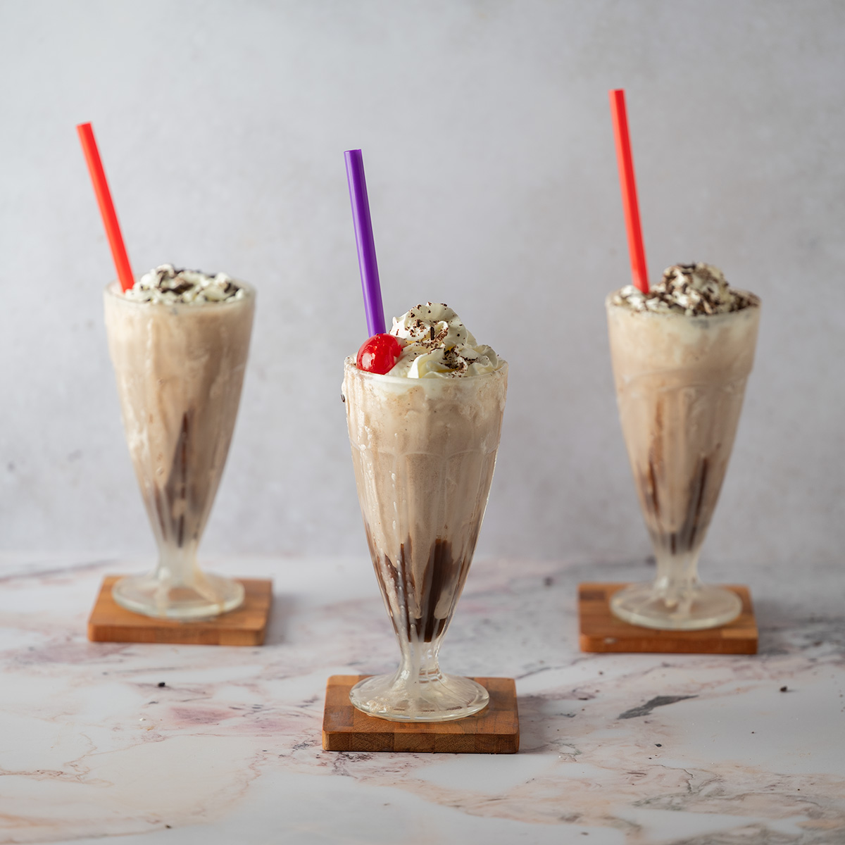 Perfectly Thick Chocolate Milkshake - cocoacookbook.com